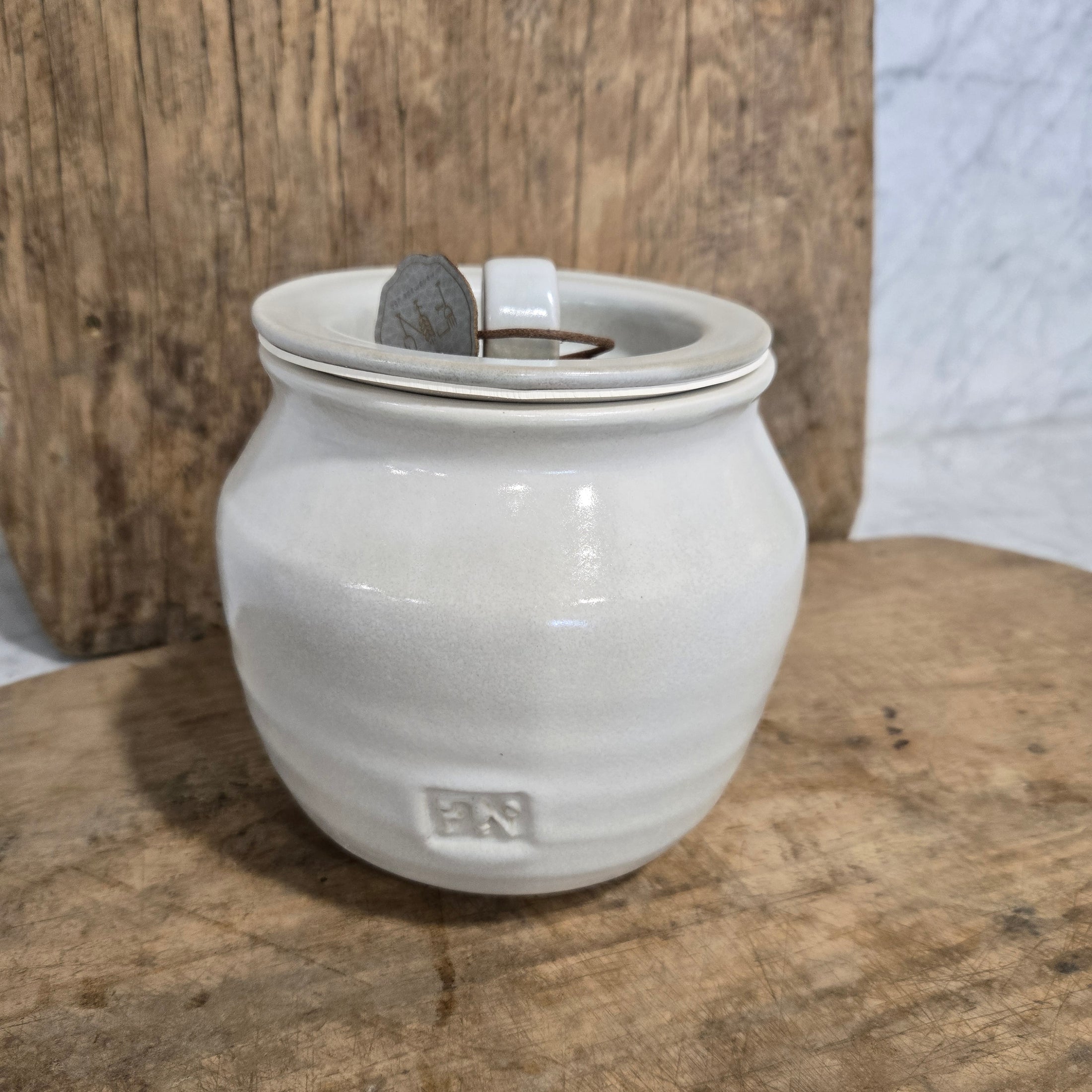 FN Salt Jar, Rustic White – The Food Nanny